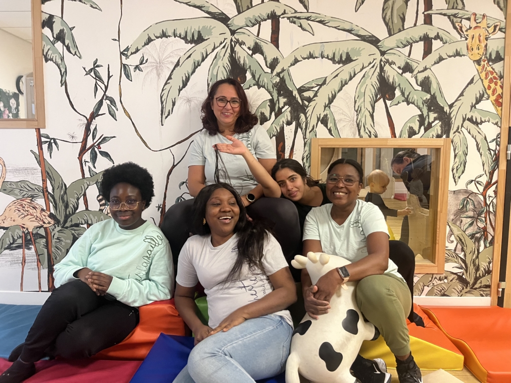 Travailler en crèche : tout ce qu’il faut savoir